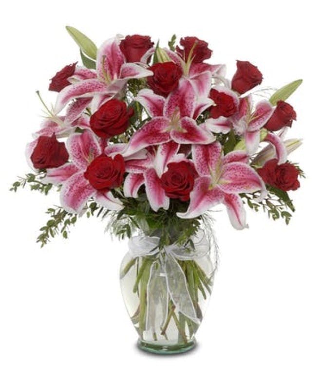 Roses N Lilies | Palm Beach Gardens (FL) Roses & Lilies Delivered ...